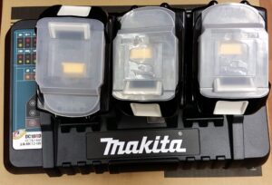 makita - power supply kit, dc18rd dual charger, 3 x 18v-5ah batteries, 198458-6