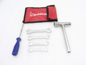 royal crusaders vespa complete tool kit set in red colour pouch