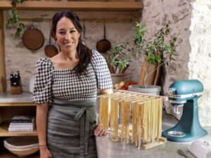 magnolia table with joanna gaines s7 trailer